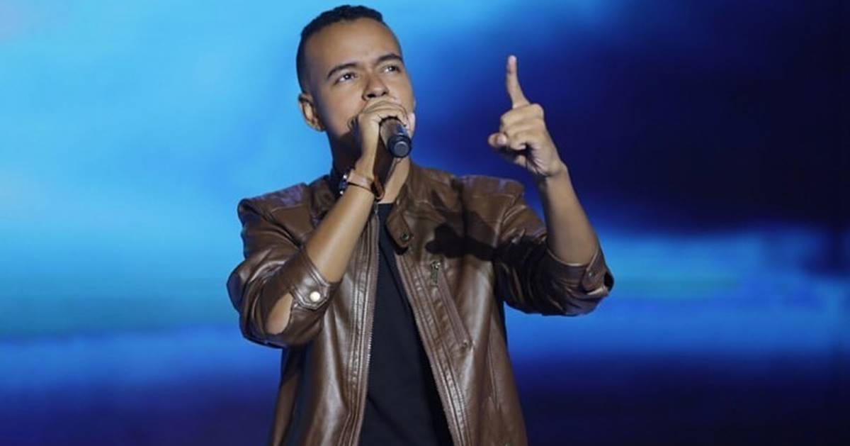 Cantor gospel brasileiro Jotta A se assume gay - Guia Gay São Paulo