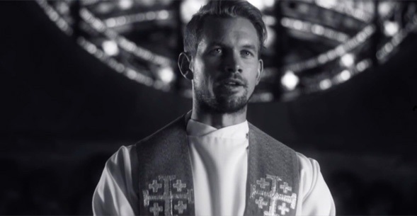 Cantor lança videoclipe com sexo gay em igreja e cria polêmica - Guia ...
